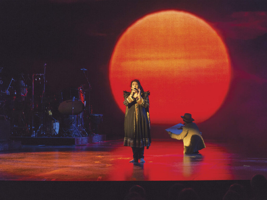Tracey Thorn on Kate Bush at the Hammersmith Apollo: the ecstatic ...
