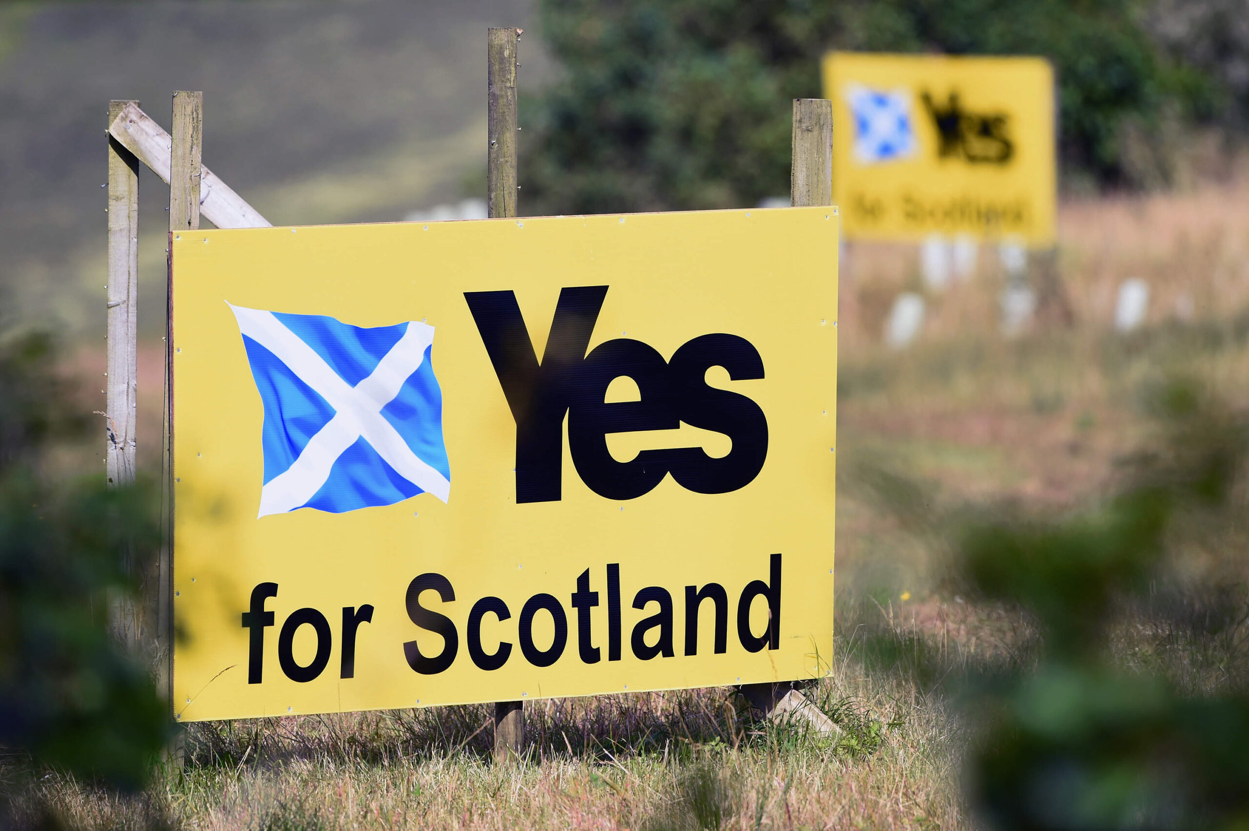 â?oI hate bagpipes, I hate kilts, but I've changed my vote from No to ...