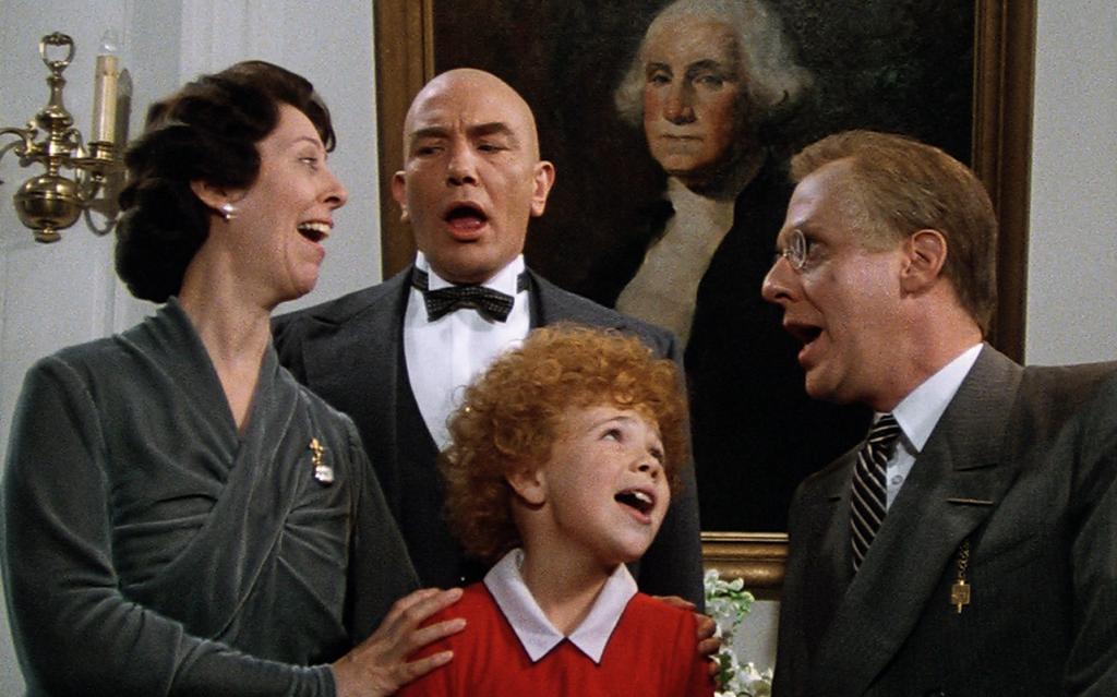 Annie (1982): a bizarre, patriotic portrait of capitalist white America