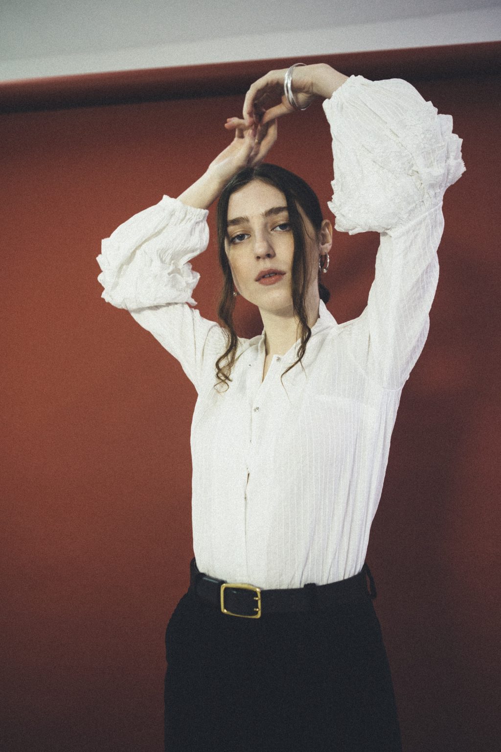 Birdy's Young Heart: intimate but homogeneous heartbreak folk