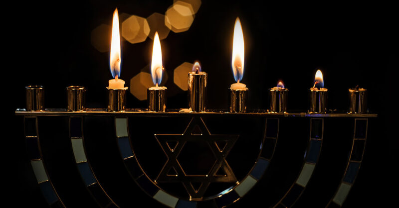 When Christmas and Chanukah collide - New Statesman